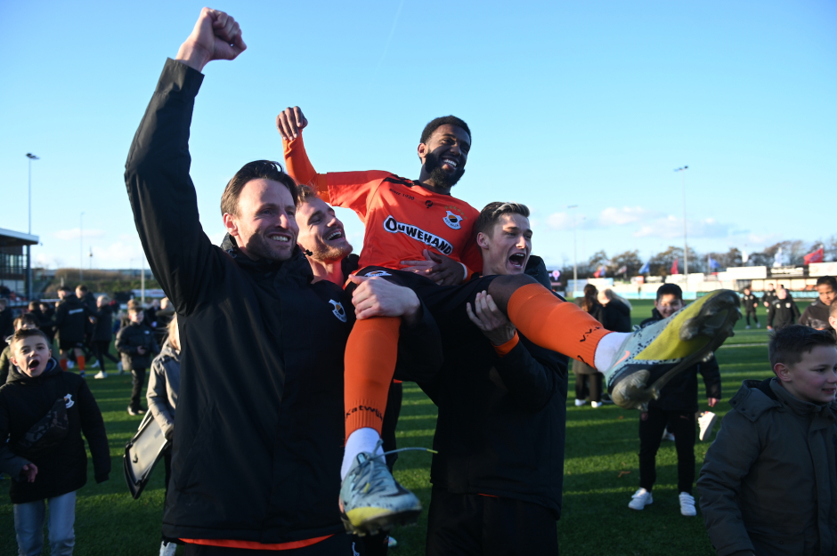 Mukhtar Suleiman keert terug bij VV Katwijk · VV Katwijk